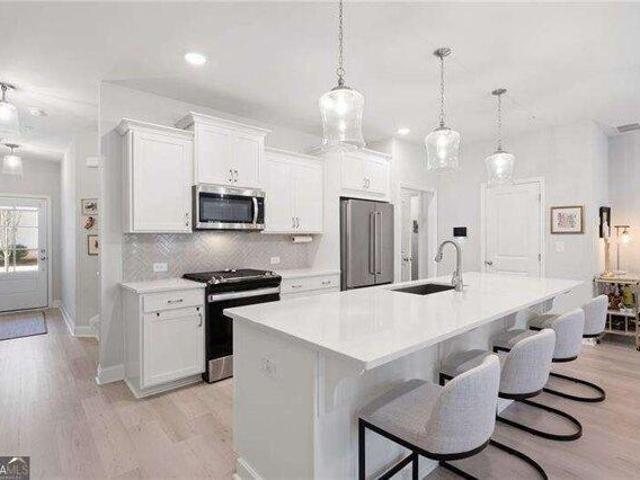 house with 3 bedroom, Smyrna GA DS93337532