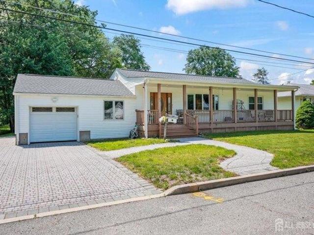 house with 3 bedroom, Spotswood NJ DS102779753