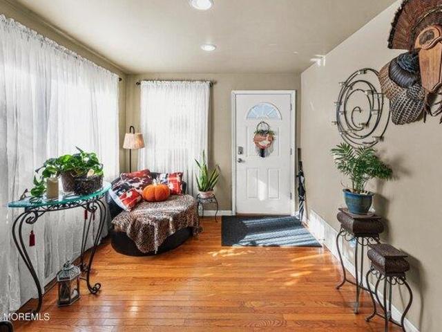 house with 3 bedroom, Spotswood NJ ES104905656