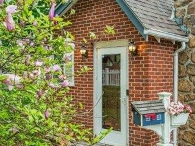 house with 3 bedroom, Sparta NJ DLS102316453