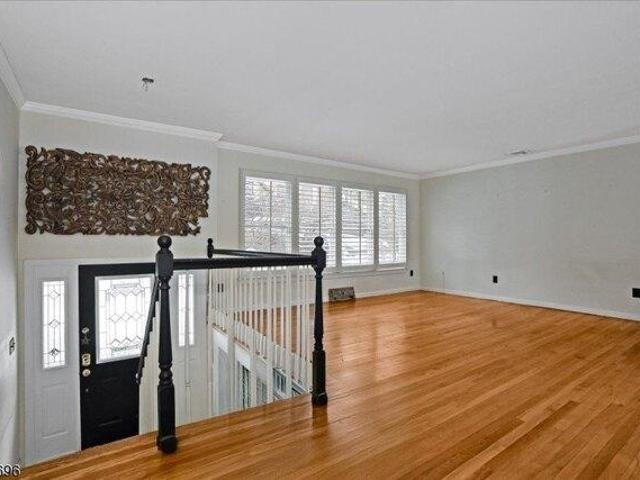 house with 3 bedroom, Sparta NJ DLS102585076