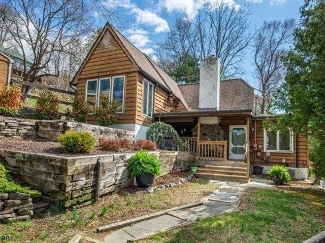 house with 3 bedroom, Sparta NJ DLS102586937
