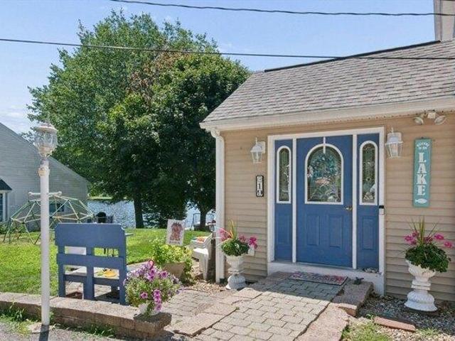 house with 3 bedroom, Spencer MA ES105105375