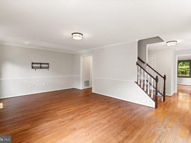 house with 3 bedroom, Springfield VA ES103602407