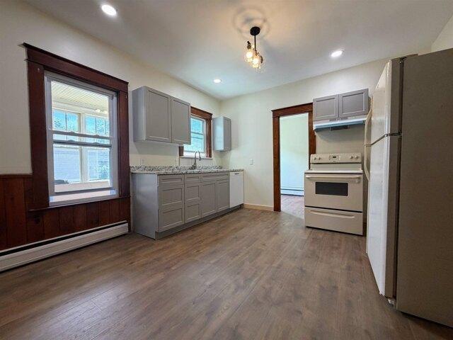 house with 3 bedroom, Springfield VT ES104832812