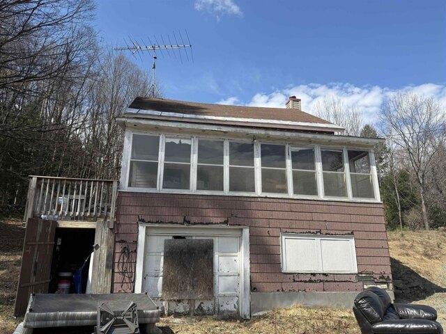 house with 3 bedroom, Springfield VT ES105106946