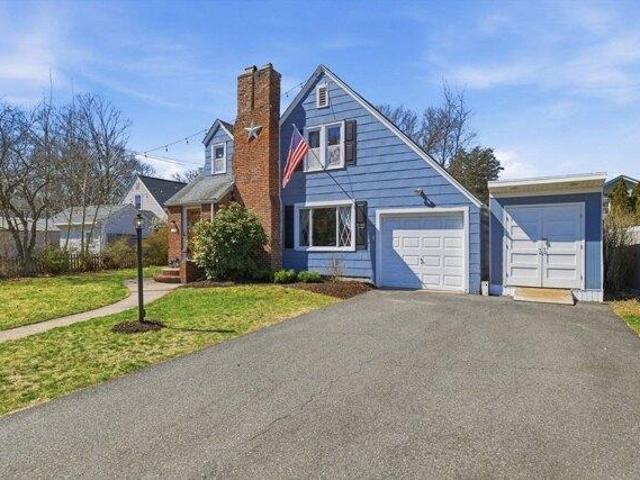 house with 3 bedroom, Springfield MA DLS101707470