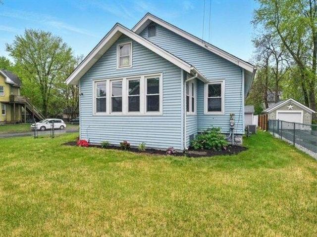 house with 3 bedroom, Springfield MA DLS102592149