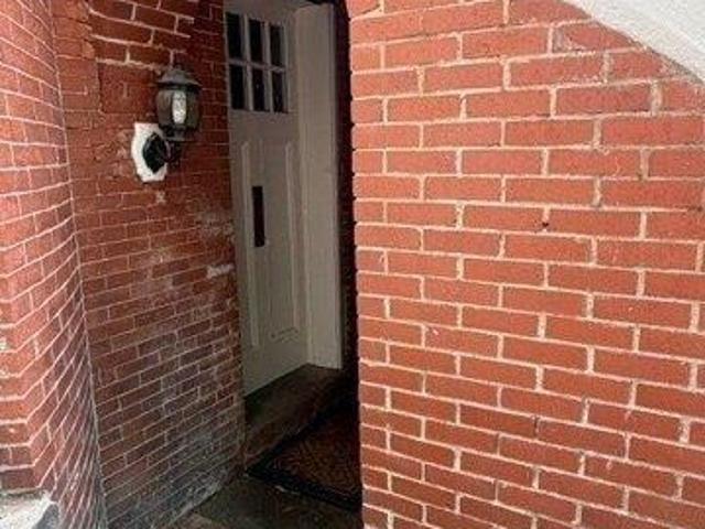 house with 3 bedroom, Springfield MA DLS102823109