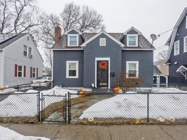 house with 3 bedroom, Springfield MA DS101749129