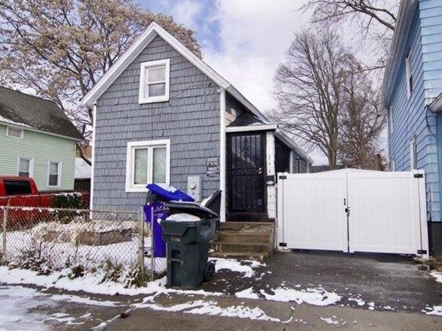 house with 3 bedroom, Springfield MA DS102411785