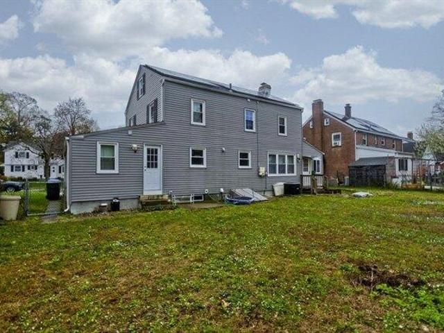 house with 3 bedroom, Springfield MA DS102593609