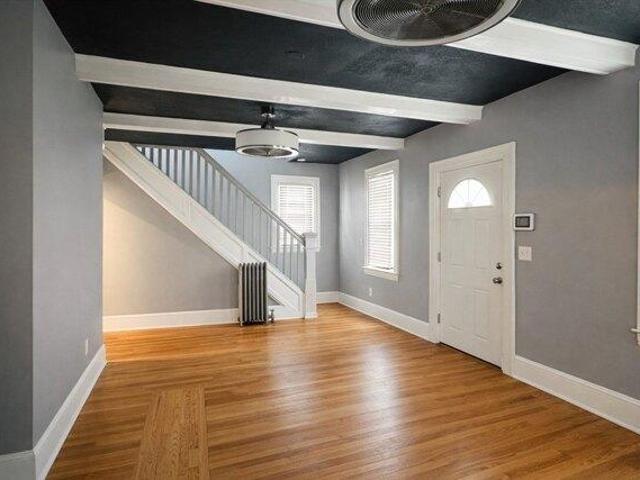 house with 3 bedroom, Springfield MA DS102531544