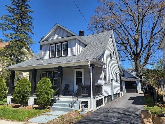house with 3 bedroom, Springfield MA DS102859488