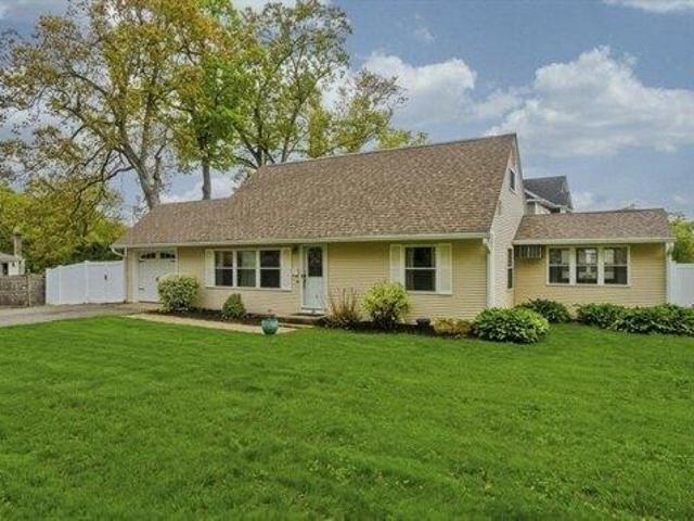 house with 3 bedroom, Springfield MA DS102960317
