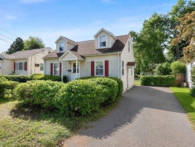 house with 3 bedroom, Springfield MA DS102922814