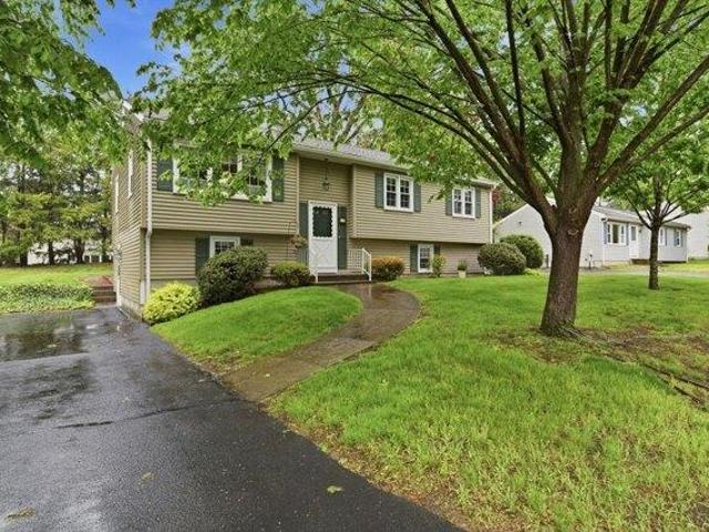 house with 3 bedroom, Springfield MA DS103158333