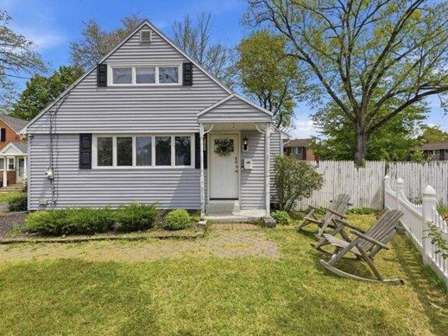 house with 3 bedroom, Springfield MA DS103126515