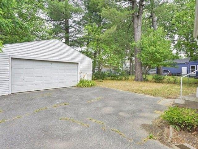 house with 3 bedroom, Springfield MA DS103444810