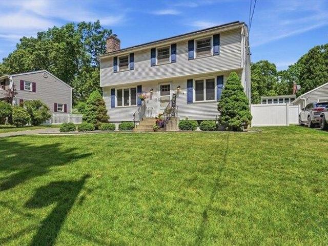 house with 3 bedroom, Springfield MA DS103493635