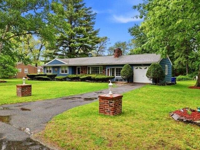 house with 3 bedroom, Springfield MA DS103433992