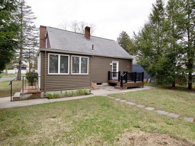 house with 3 bedroom, Springfield MA DS103848235