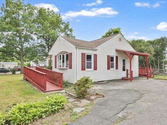 house with 3 bedroom, Springfield MA DS103851058
