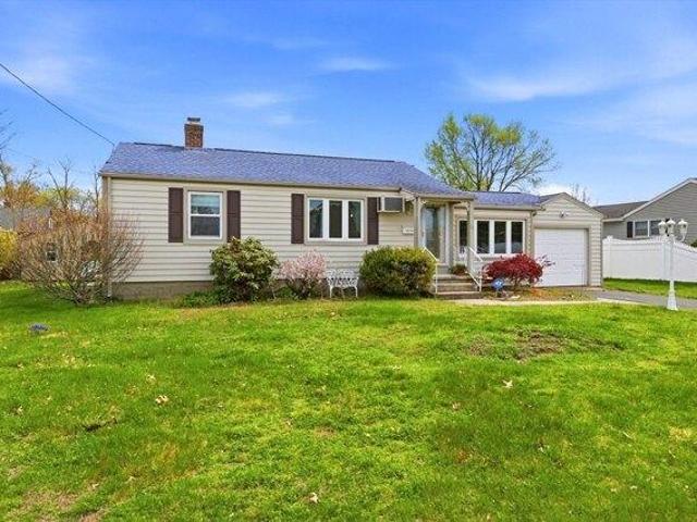 house with 3 bedroom, Springfield MA DS103932973
