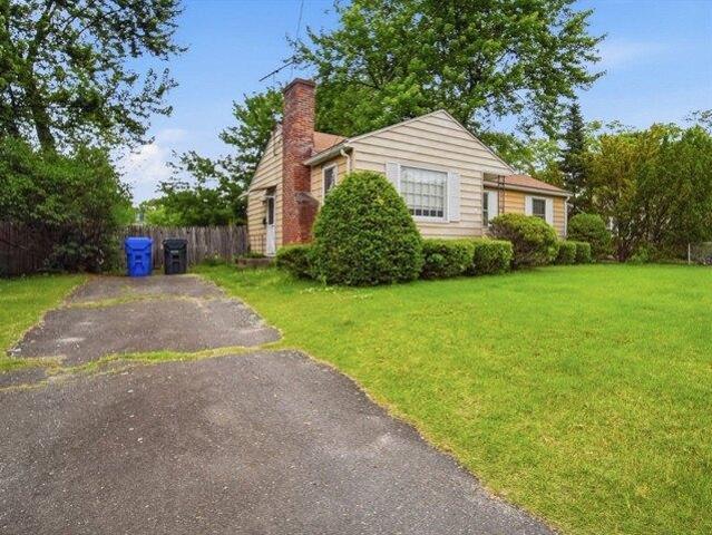 house with 3 bedroom, Springfield MA DS104075792
