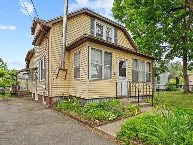 house with 3 bedroom, Springfield MA DS104008653