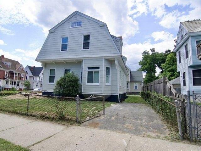 house with 3 bedroom, Springfield MA DS104151258