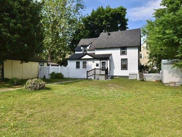 house with 3 bedroom, Springfield MA DS104111918