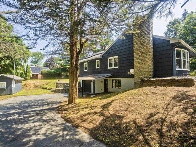 house with 3 bedroom, Springfield MA DS104299915