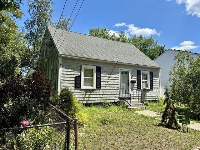 house with 3 bedroom, Springfield MA DS104376611