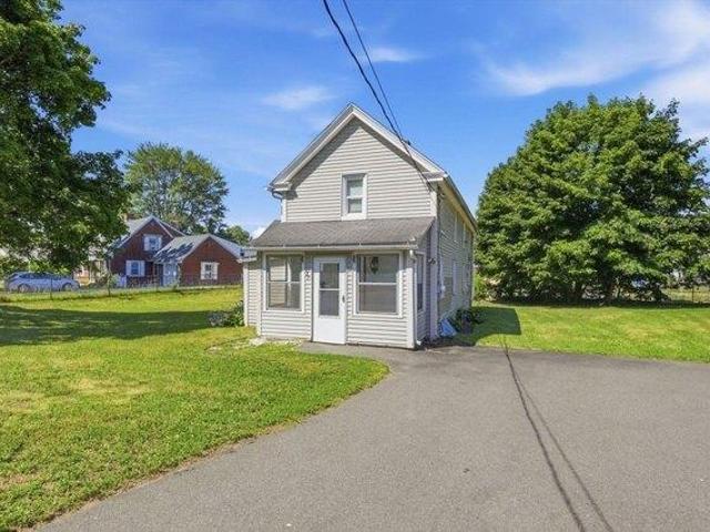house with 3 bedroom, Springfield MA DS104481090