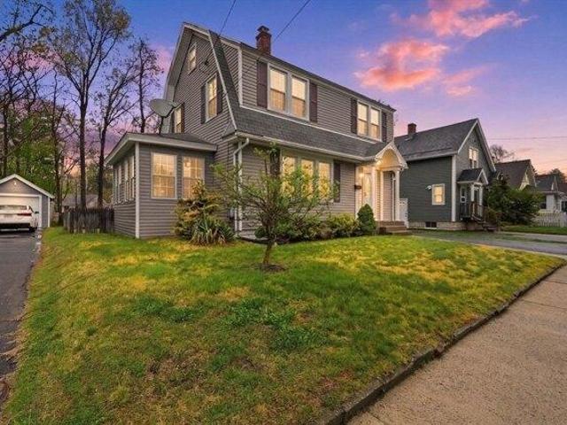 house with 3 bedroom, Springfield MA ES102959489