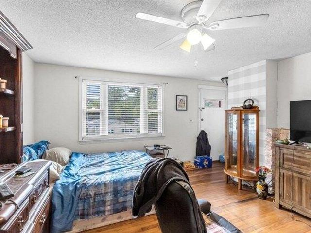 house with 3 bedroom, Springfield MA ES103161507