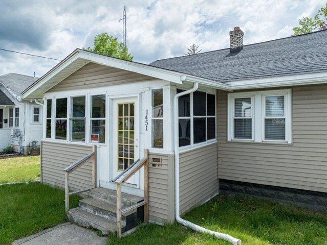 house with 3 bedroom, Springfield MA ES103808580