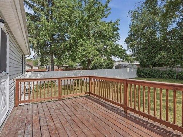house with 3 bedroom, Springfield MA ES104192595