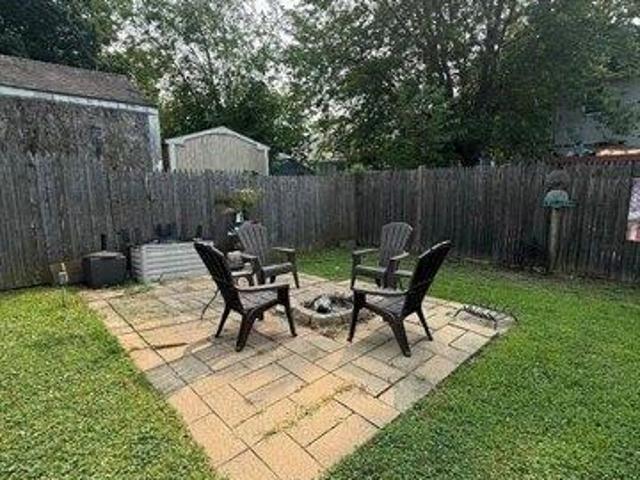 house with 3 bedroom, Springfield MA ES104757996