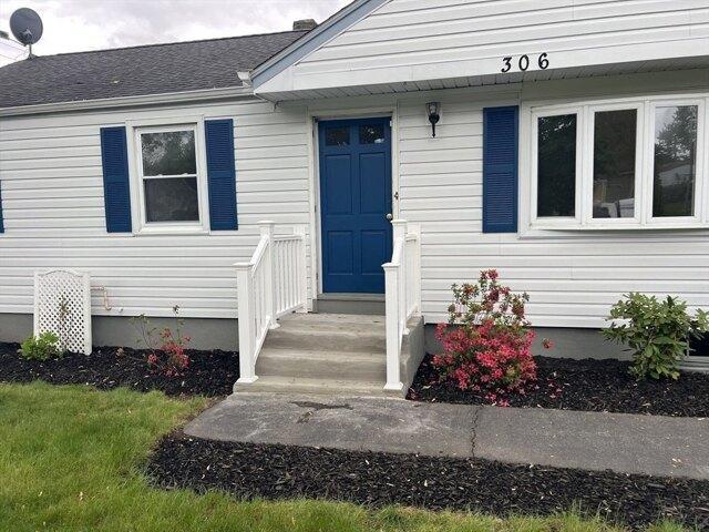 house with 3 bedroom, Springfield MA ES104759662