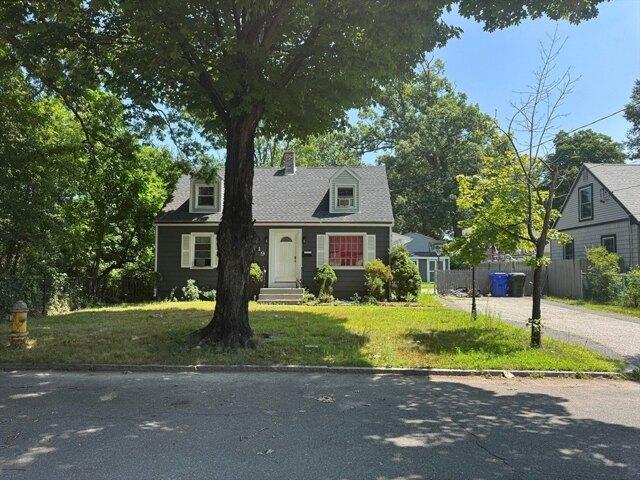 house with 3 bedroom, Springfield MA ES104848696