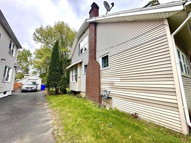 house with 3 bedroom, Springfield MA ES104869709