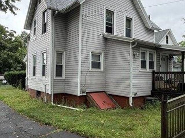 house with 3 bedroom, Springfield MA ES104832952