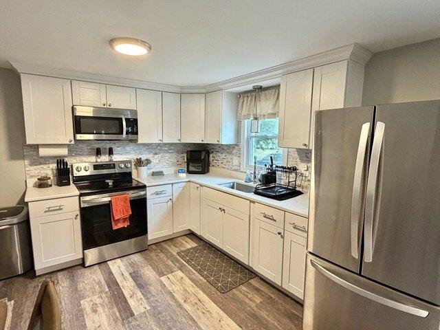 house with 3 bedroom, Springfield MA ES104833635