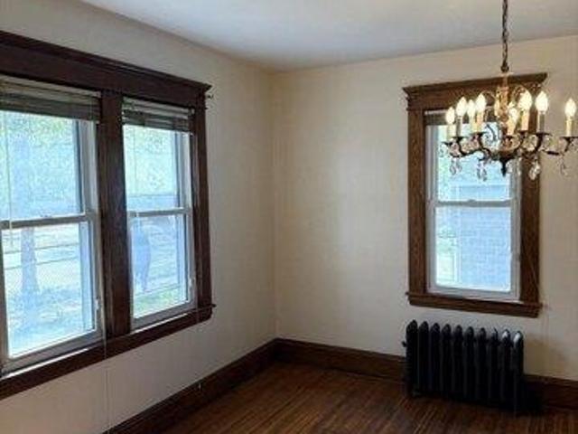 house with 3 bedroom, Springfield MA ES104946972