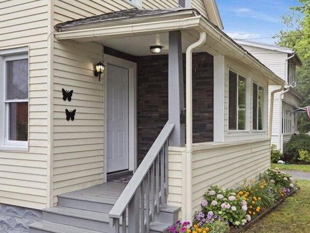 house with 3 bedroom, Springfield MA ES105060808