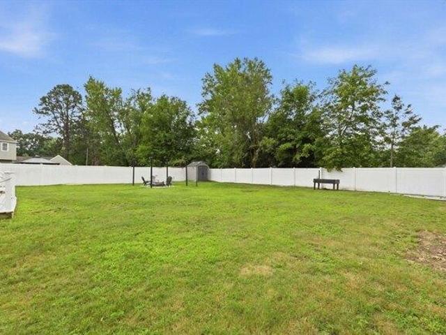 house with 3 bedroom, Springfield MA ES105082019