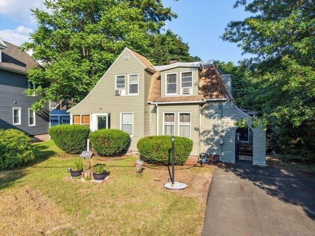 house with 3 bedroom, Springfield MA ES105173725