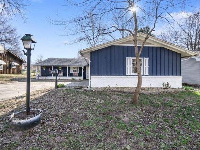house with 3 bedroom, Springfield MO DLS90780714